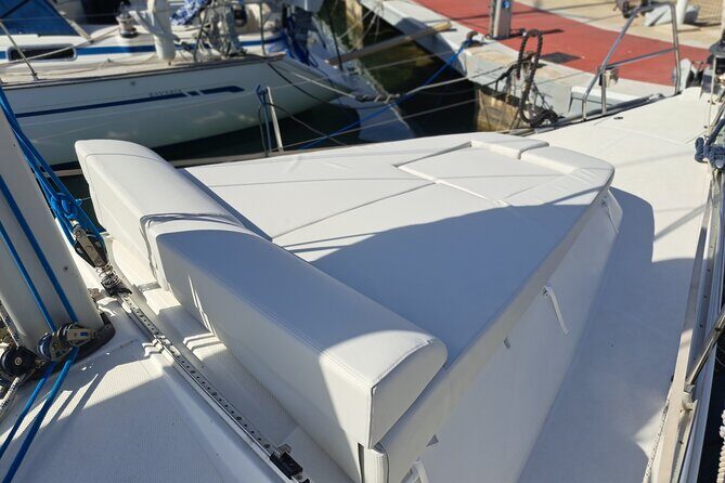 Ibiza sunset boat trip with appetizers and champagne, 6 guests - Practical Details and Tips