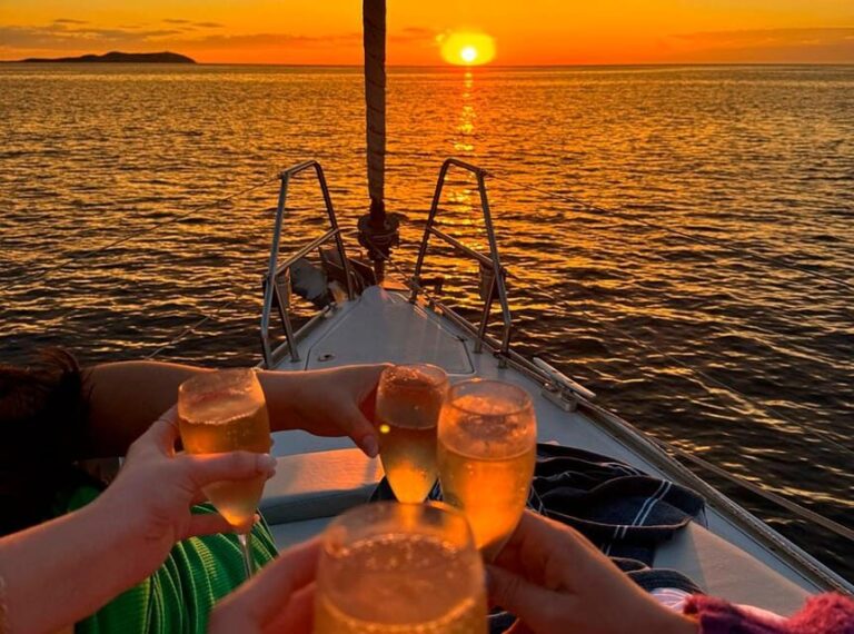 Ibiza: Sunset boat trip with appetizers, only up to 6 guests - The Value of the Experience