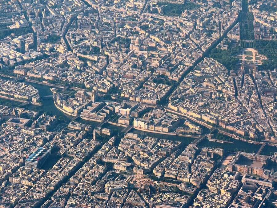 Aerial view of the Île de la Cité in Paris with Sainte-Chapelle and Conciergerie