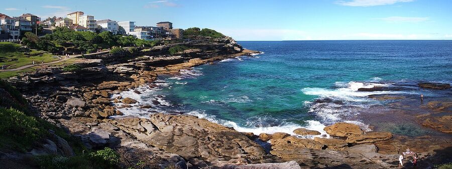 Mackenzies Bay viewpoint between Bondi and Tamarama