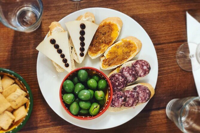 Indulge in Cordoba: Local Wines & Tapas Tasting - How This Tour Adds Value