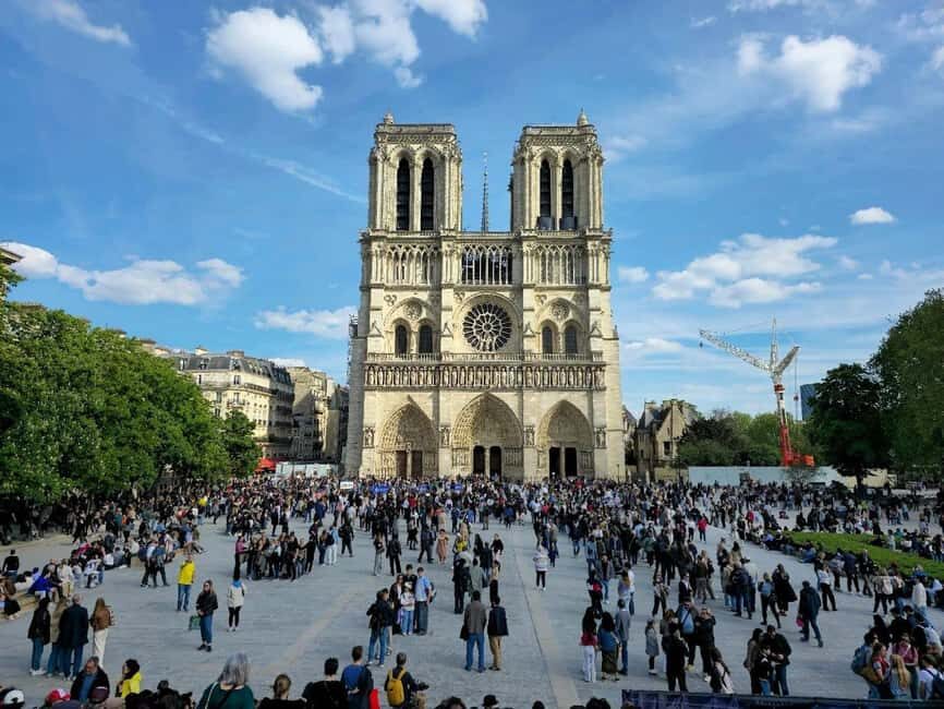 Interior Guided Notre Dame Tour, Free Entry Included (Max 5) - Optional Seine River Cruise