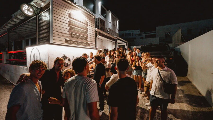 Ios: Pub Crawl with 5 Venues, 5 Shots, and 5 VIP Entrances - The Full Breakdown: What to Expect on the Ios Pub Crawl