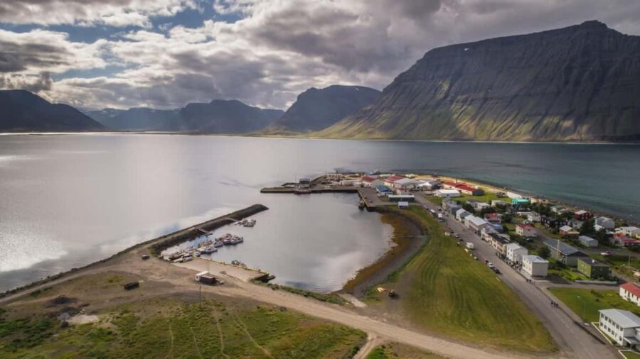 Ísafjörður: Flateyri Village tour: Nature, Culture, History - The Highlights: Why This Tour Is Special