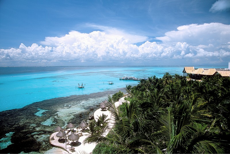 Cliffside deck at Garrafon Reef Park on Isla Mujeres