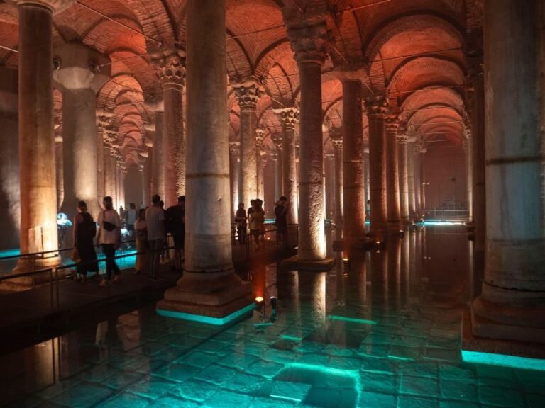 Istanbul: Basilica Cistern Walking Tour with Entry Ticket - A Closer Look at the Basilica Cistern Walking Tour