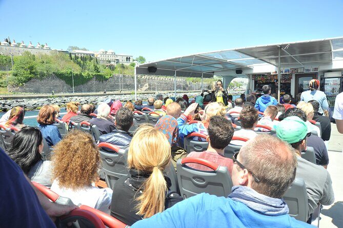 Istanbul: Bosphorus and Golden Horn Cruise with Audio Guide - The Experience: Pros and Cons Based on Reviews