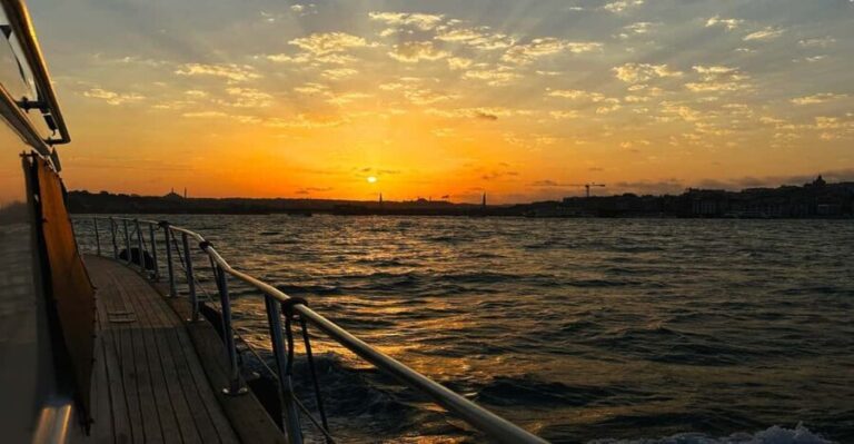 Istanbul: Bosphorus and Golden Horn Sunset Yacht Cruise - The Experience on Board
