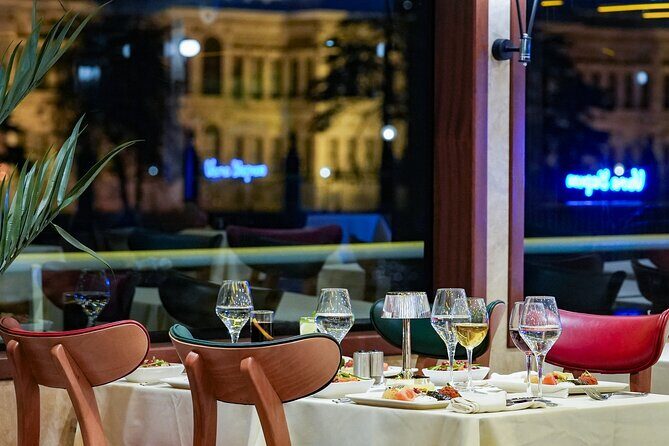 Istanbul Bosphorus Dinner Cruise with Turkish Night Show - Dining and Live Entertainment