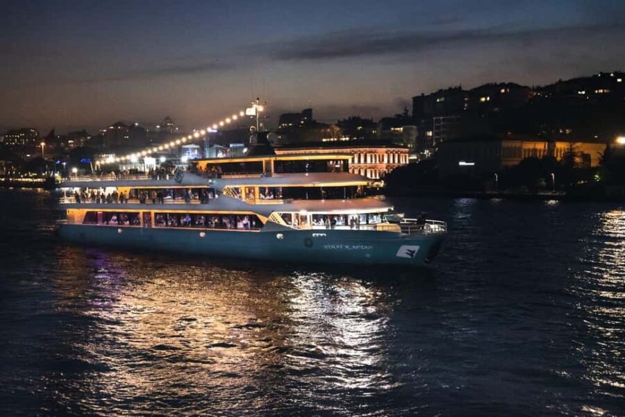 Istanbul: Bosphorus Dinner Cruise with Turkish Show - Who Would Love This Tour?