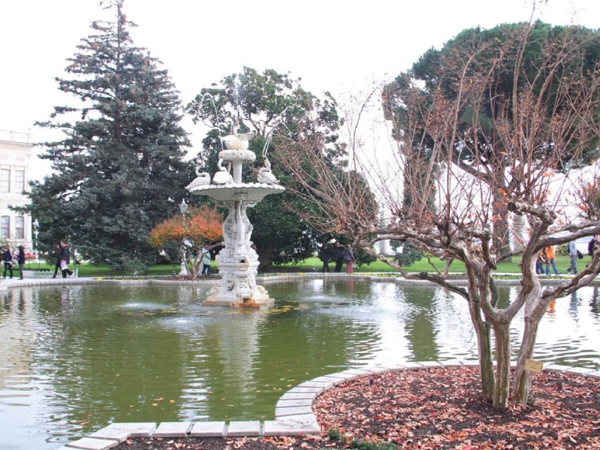 Istanbul: Dolmabahçe Palace and Uskudar Guided Tour - Practical Insights: What to Expect and Consider