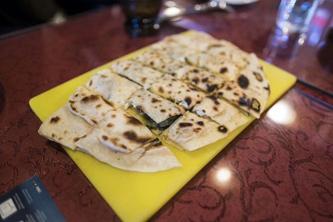 Istanbul Evening Food Tour: The Best Bites of Taksim and Karaköy - Authenticity and the Guide Experience