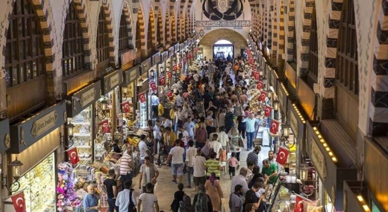 Istanbul: Guided Shopping Trip with Turkish Coffee Tasting - Authenticity and Personal Touches: What Travelers Say