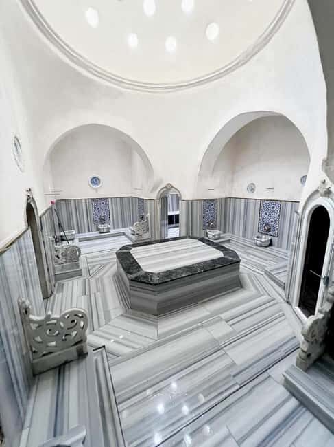 Istanbul: Historic Sifa Turkish Bath in Sultanahmet Square - The Guide and Authenticity