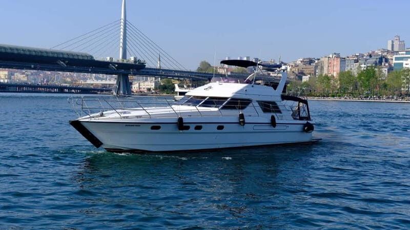 Istanbul: Luxury Yacht on Bosphorus - Considerations and Possible Drawbacks