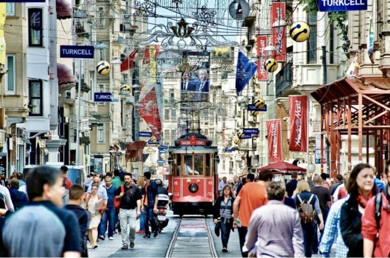 Istanbul Modern City: Taksim to Galata With Secret Passages - Why This Tour Is Worth Considering