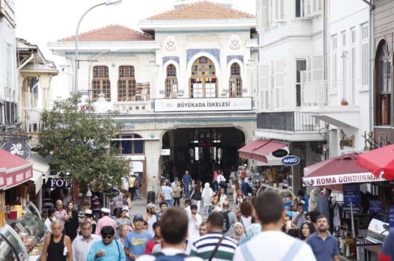 Istanbul Princes Islands Tour by Private Boat Pickup & Lunch - What Past Travelers Say