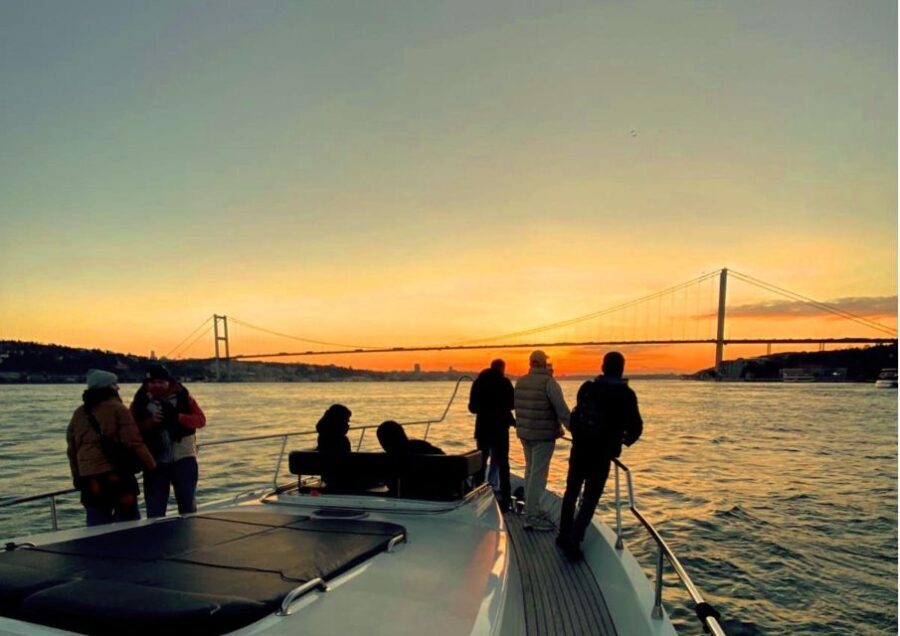 Istanbul: Small-Group Luxury Yacht Sunset Cruise w/ Snacks - The Itinerary – A Scenic Journey Through Istanbul