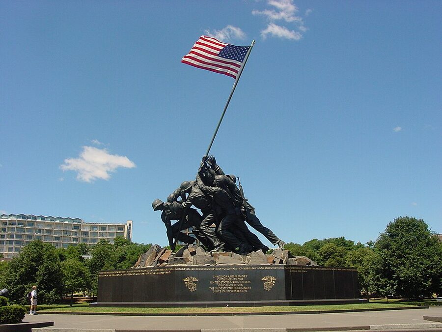 Marine Corps War Memorial Iwo Jima near Arlington