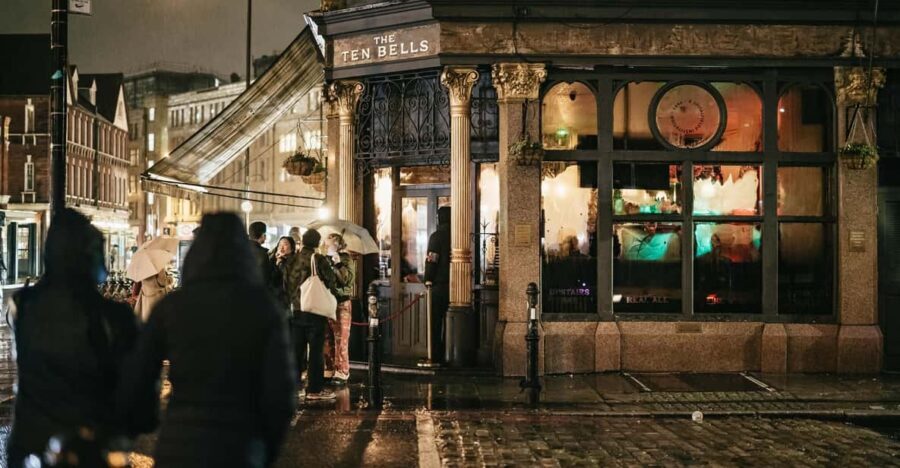 Jack the Ripper tour in Spanish - What to Expect: An Authentic, Informative Experience