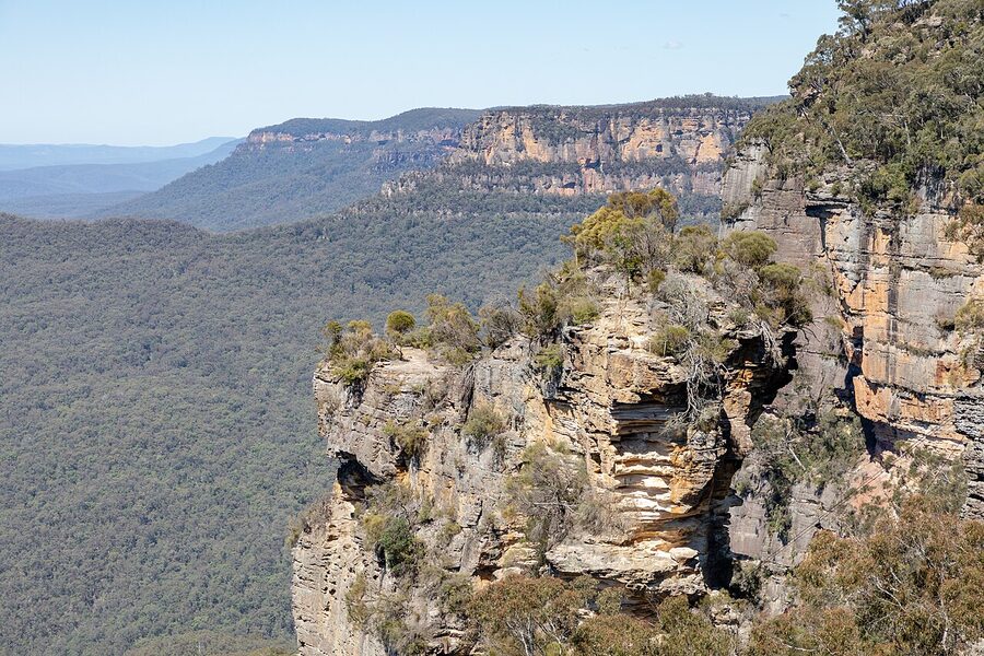 Jamison Valley cliffs in Blue Mountains National Park
