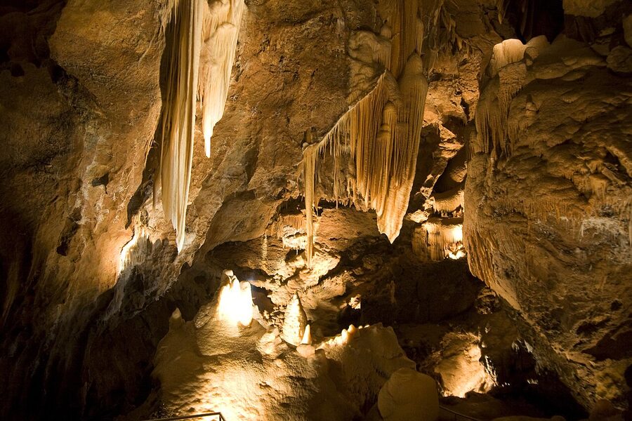 Stalactites in Temple of Baal cave at Jenolan Caves