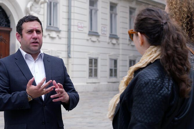 Jewish in Vienna Tour - Visiting a Synagogue That Survived the Holocaust