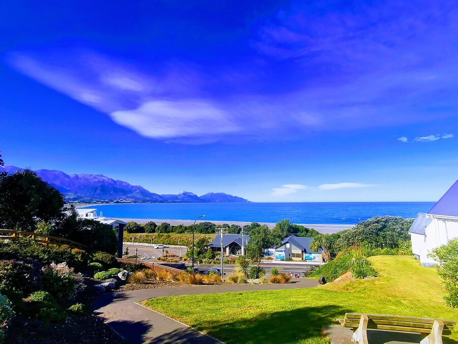 Coast of Kaikoura overlooking the South Pacific