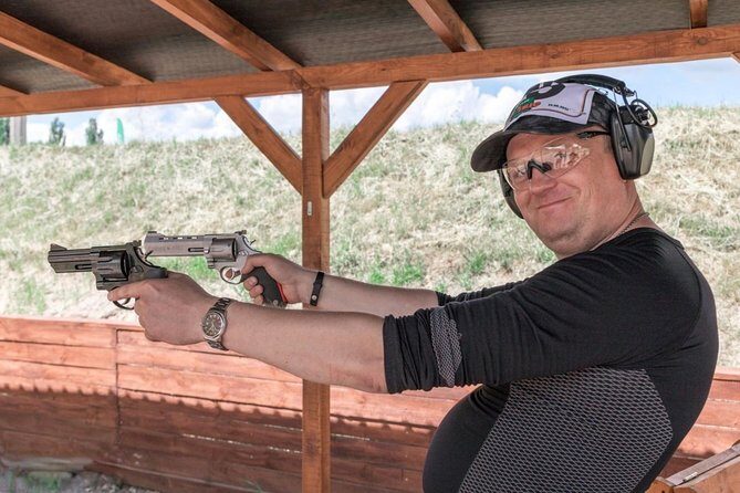 Kalashnikov, Pistol & Sniper Rifle Shooting in BratislavaShootingClub PLUS - The Itinerary in Detail