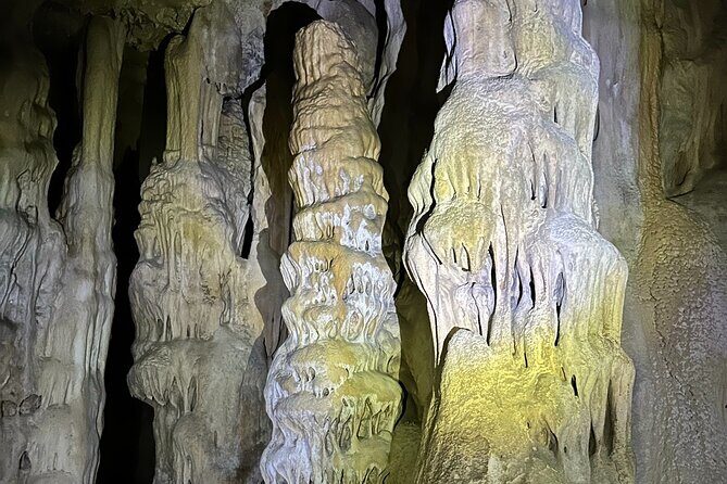 Kayak through Morro de Toix and Cueva dels Coloms - FAQ