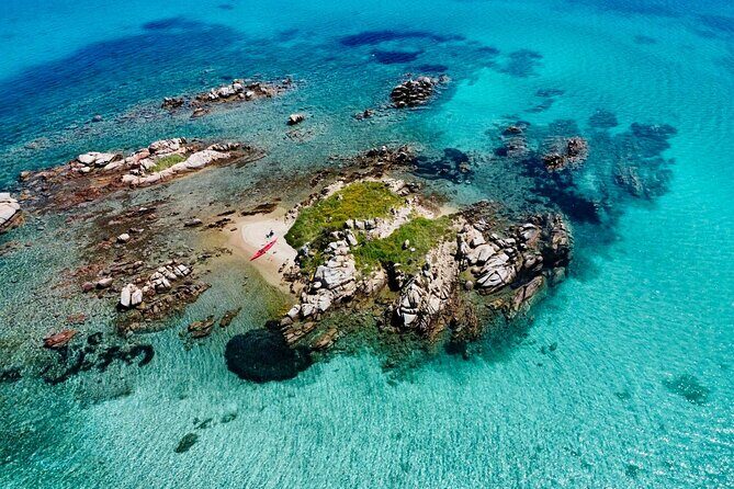 Kayak Tour to Magdalene Island with Snorkeling and Typical Aperitif - Who should consider this tour?