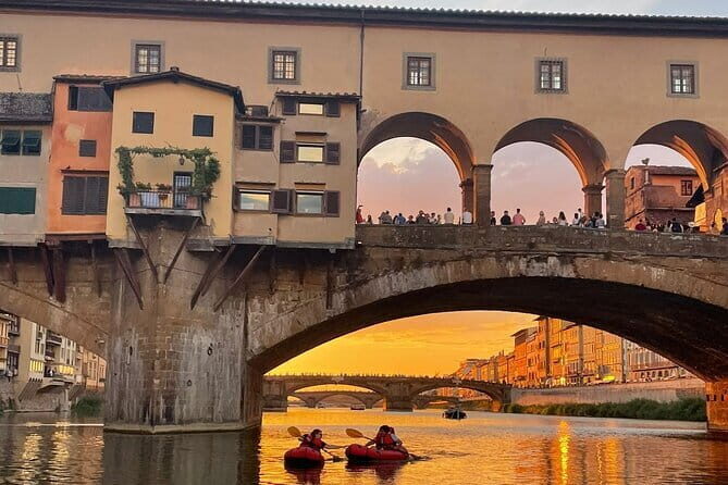 Kayaking on the Arno River in Florence under the Pontevecchio Arcade - Authentic reviews and insights