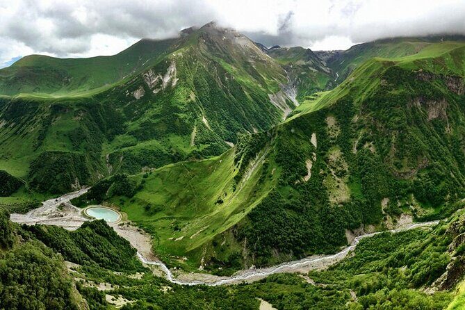 Kazbegi Amazing Tour - Who Will Love This Tour?