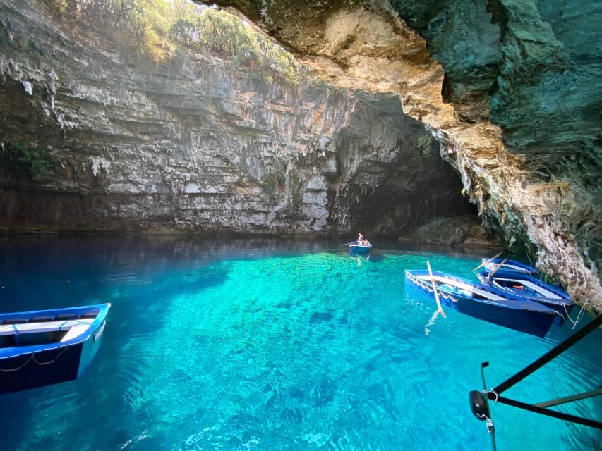Kefalonia: Island Highlights Bus and Boat Tour with Lunch - The Boat Cruise & Swim