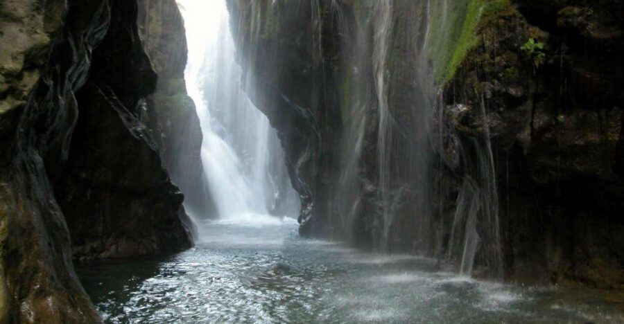 Kourtaliotiko Gorge: Guided River Trekking with Lunch - The Experience of the Guides