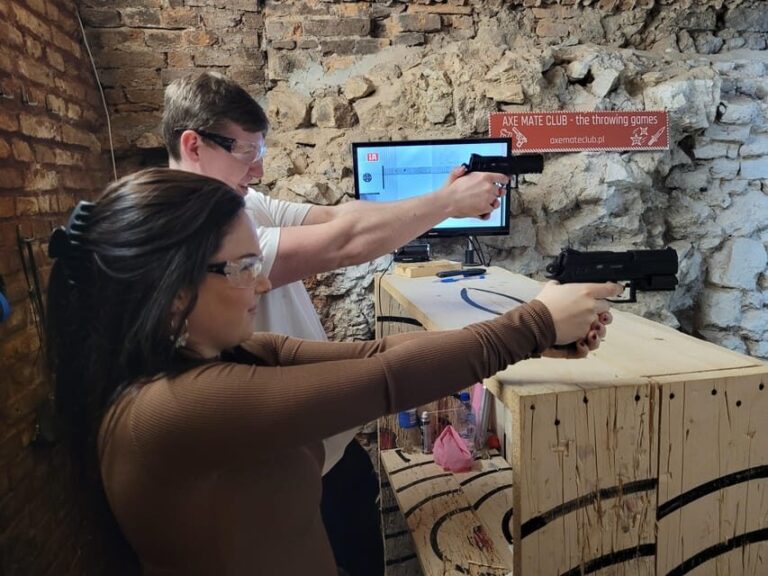 Krakow: Axe Mate Club Shooting Range Entry Ticket - The Experience at a Glance