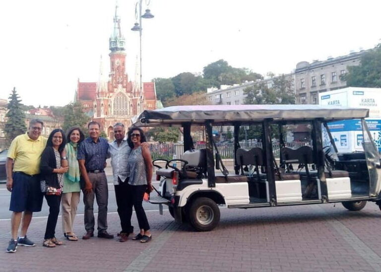 Krakow: Guided City Tour by Golf Buggy with Hotel Pickup - A Closer Look at the Itinerary
