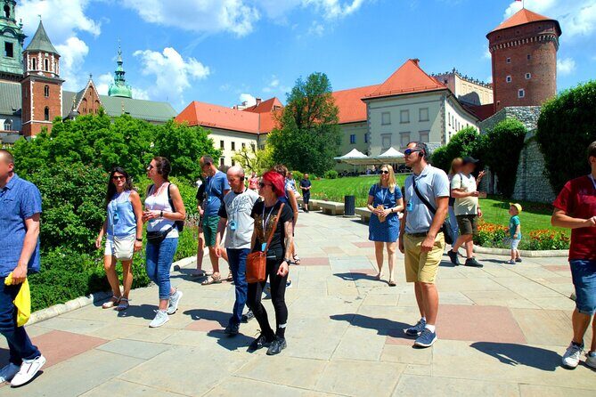 Krakow Guided Tour to Iconic Polish Royal Residence Wawel Castle - FAQs
