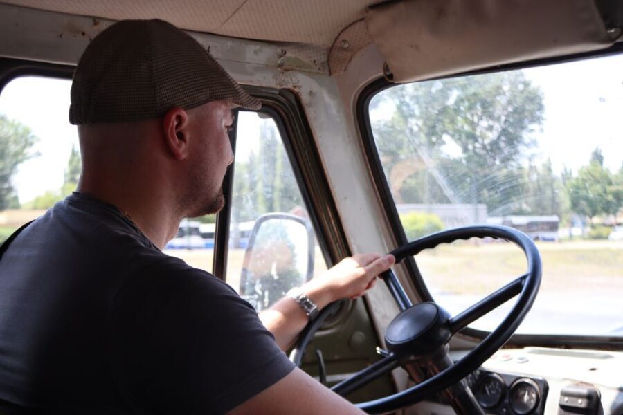 Krakow: Guided Tour to Nowa Huta on Commie Retro Van - The Value and Practicalities