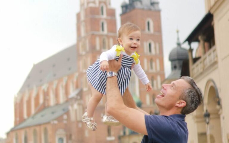 Krakow: Professional Photoshoot in the City Center - Authentic Experiences from Reviews