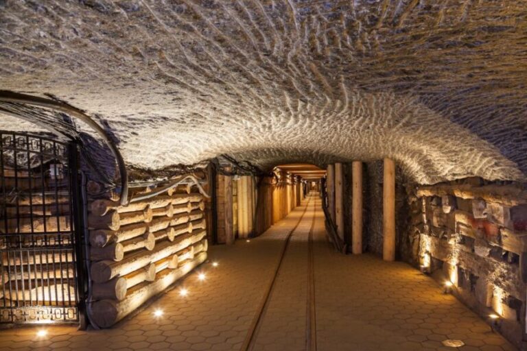 Krakow: Salt Mine Wieliczka Guided Tour Hotel Pickup - The Itinerary in Detail