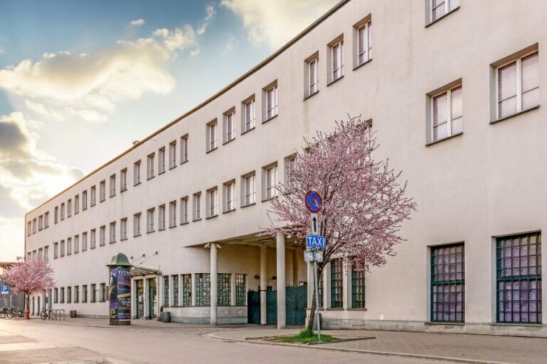 Krakow: Schindler's Factory Guided Tour - Who Will Love This Tour?