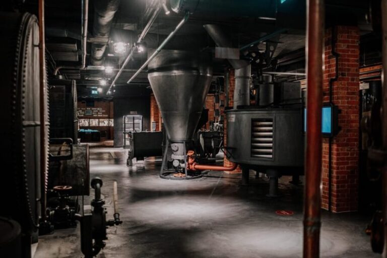 Krakow: Vodka Factory Museum Entry Ticket and Tasting - Exploring Krakow’s Vodka Heritage: A Detailed Breakdown