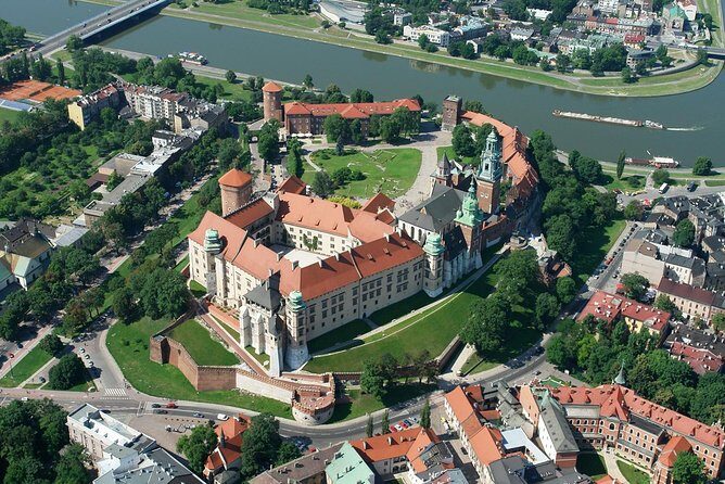 Krakow - Wawel Sightseeing of the Royal Hill - Visiting the Wawel Cathedral and the Legend