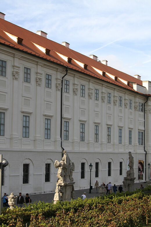 Kutna hora - GUIDED TOUR TO KUTNA HORA - Exploring the Itinerary: What You’ll Experience