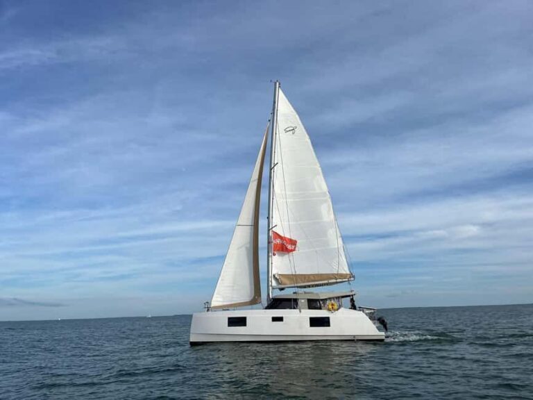 La Flotte, Ile de Ré: Sailing Catamaran Cruise - FAQs