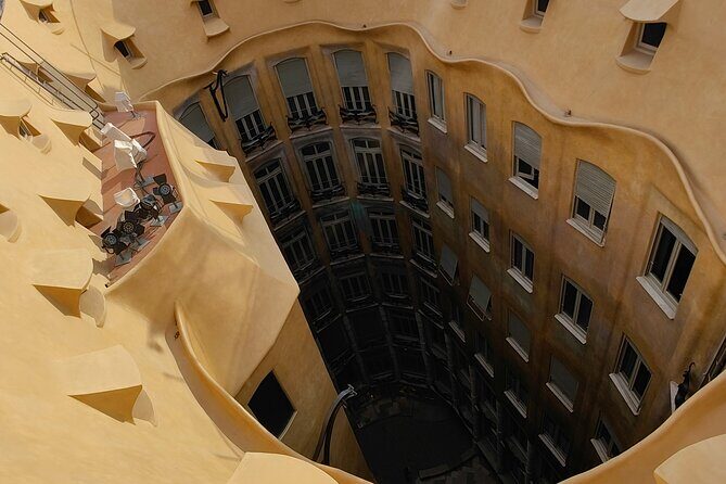 La Pedrera Skip-the-Line Local Guided Tour: Beyond the Postcard - The Practicalities of Your Experience