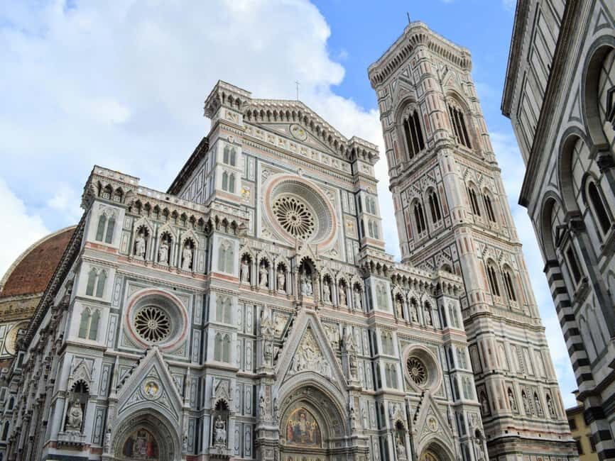 La Spezia: Guided Tour of Florence & Pisa with Bus Transfer - What the Experience Means for You