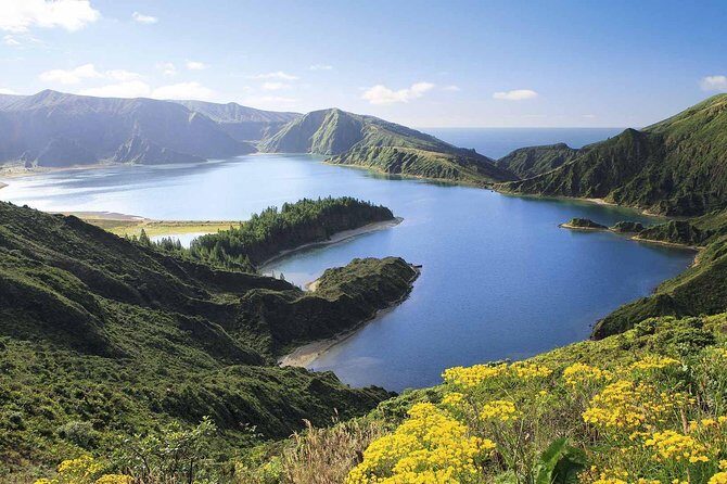 Lagoa do Fogo: Biologist-guided Volcano Geo Tour +hotsprings bath - Why This Tour Works Well for Certain Travelers