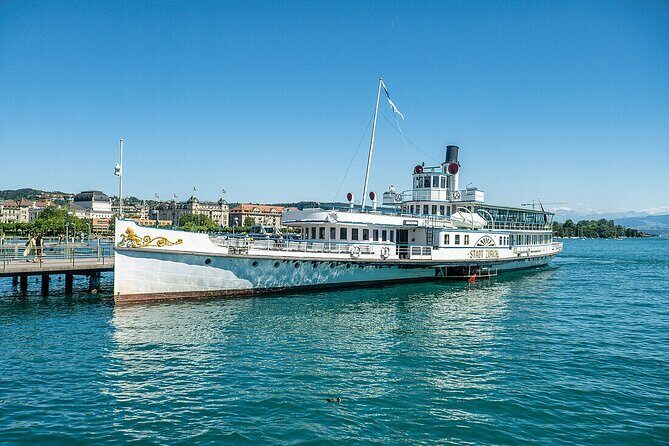 Lake Zurich Cruise and Lindt Home of Chocolate Visit - Why This Tour Works Well